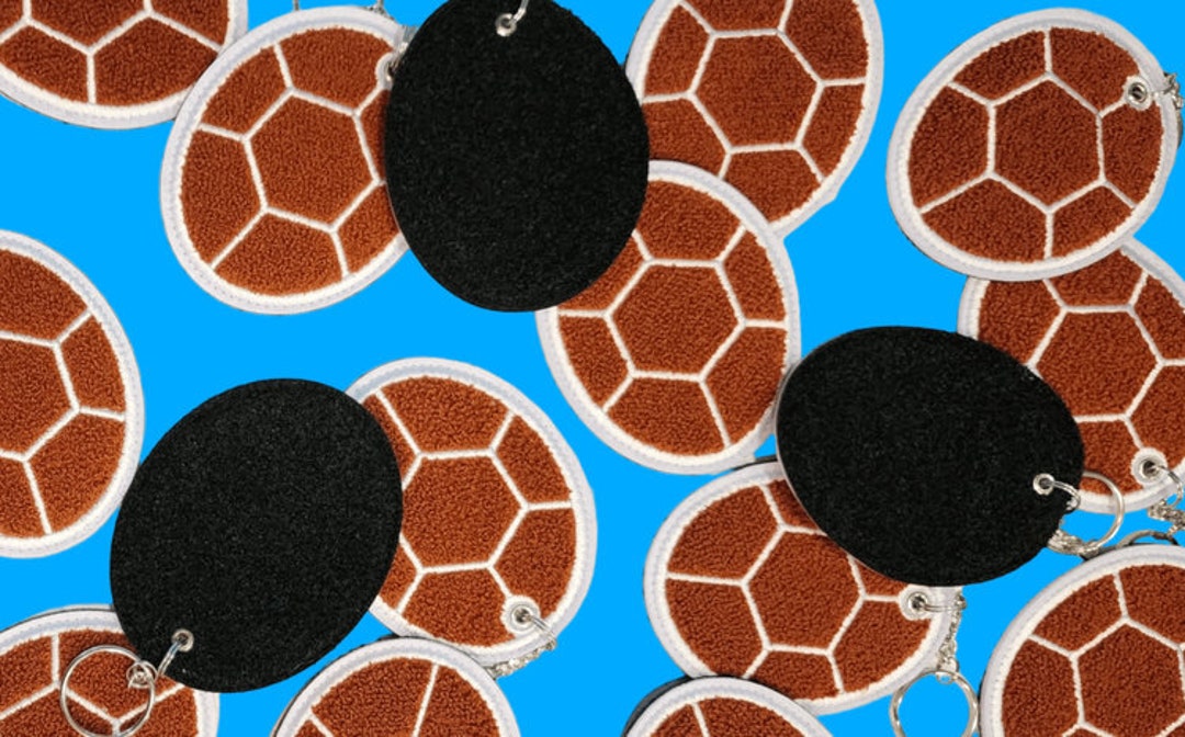 FLUFFY SQUIRTLE VELCR0 KEYCHAIN Carry Your Patches on the Go Rubber ...