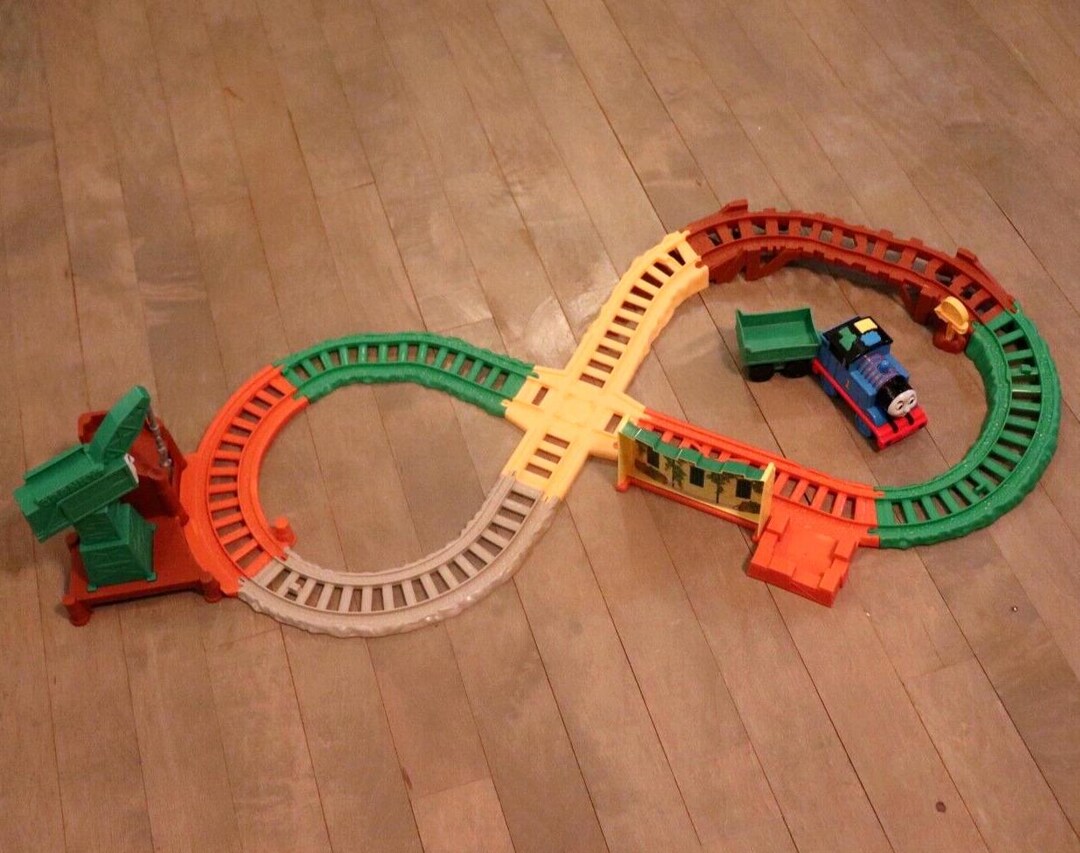 Thomas Train Set Friends All Around Sodor Interactive Fisher Price 2013 ...