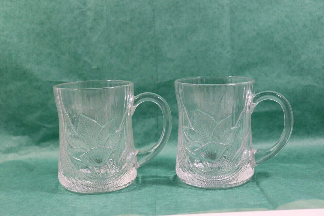Vintage Glass Etched Arcoroc Mugs Cups Clear Beveled Textured Handles ...