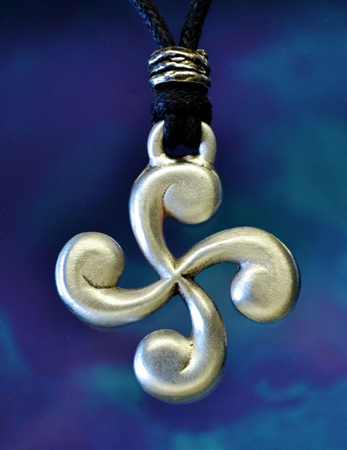 Lauburu Necklace Pendant Basque Cross Basque Jewelry - Etsy