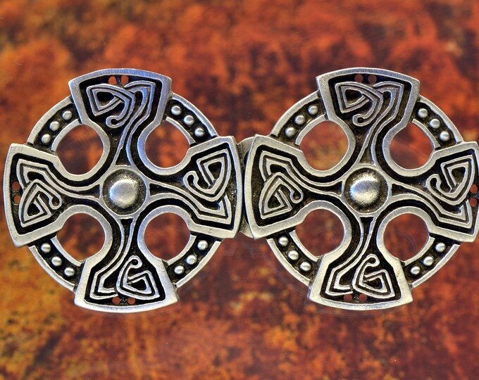 Celtic Cloak Clasp St. Brynach's Medieval Celtic Cross Design Cloak ...