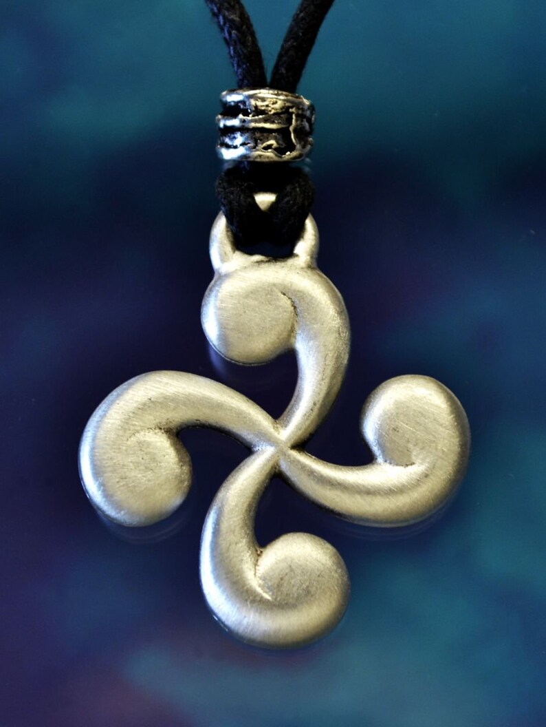 Lauburu Necklace Pendant Basque Cross Basque Jewelry - Etsy