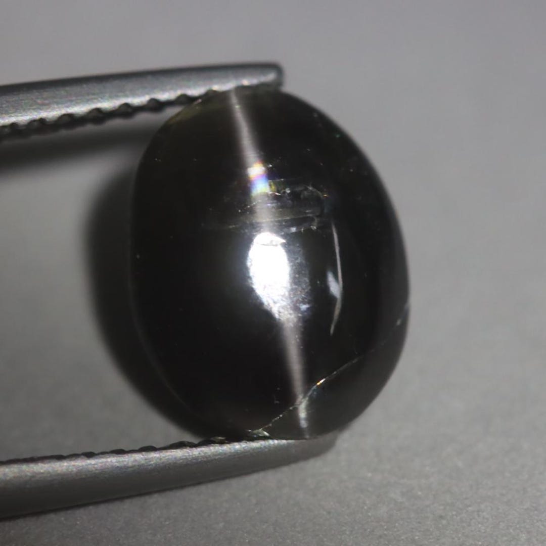 3.38 Cts_amazing Accurate Sharp Line_100 % Natural Scapolite Cat's Eye ...