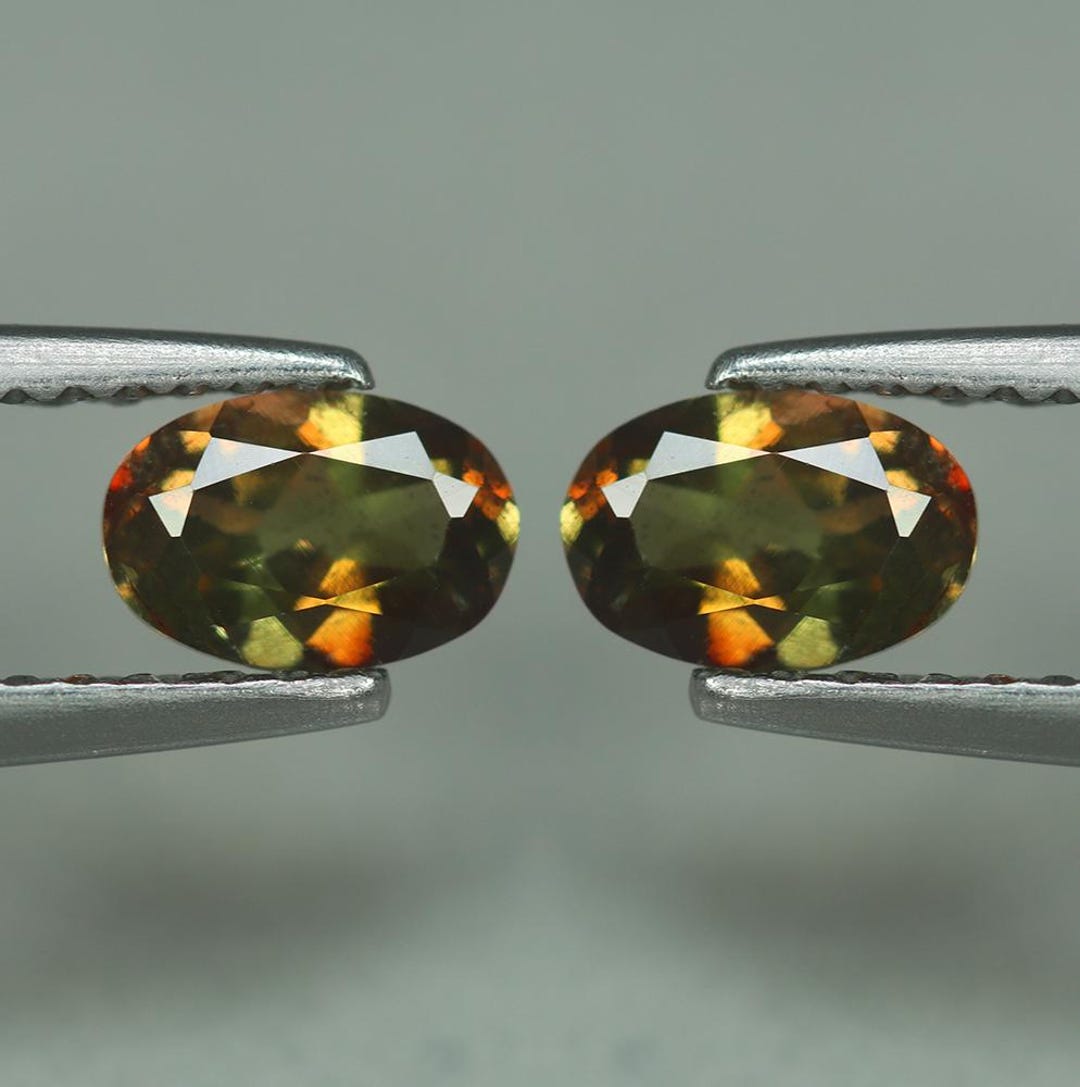 0.90 Cts_matching 6 X 4 Pair_100 % Natural Unheated Bi-color Andalusite ...
