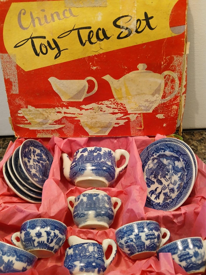 Vintage Children's Blue Willow Tea Set - Etsy