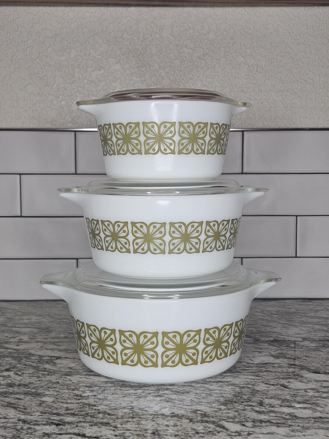 Vintage Pyrex 1960's Verde Square Flower 6 Pc. Round Casserole Set W ...