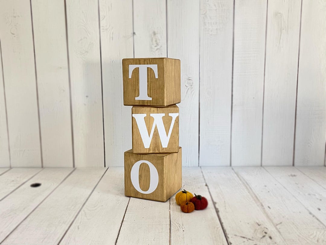 Large 'TWO' Wooden Cube, Baby Photography Props, Kids Birthday Blocks ...