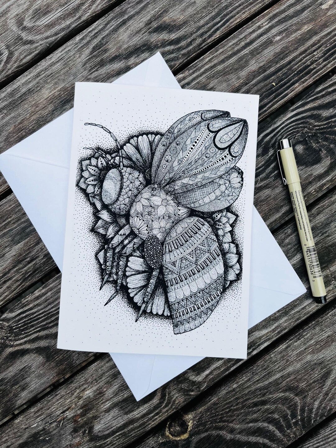 Bee Greetings Card: Black and White Fine Line Art - Etsy Canada