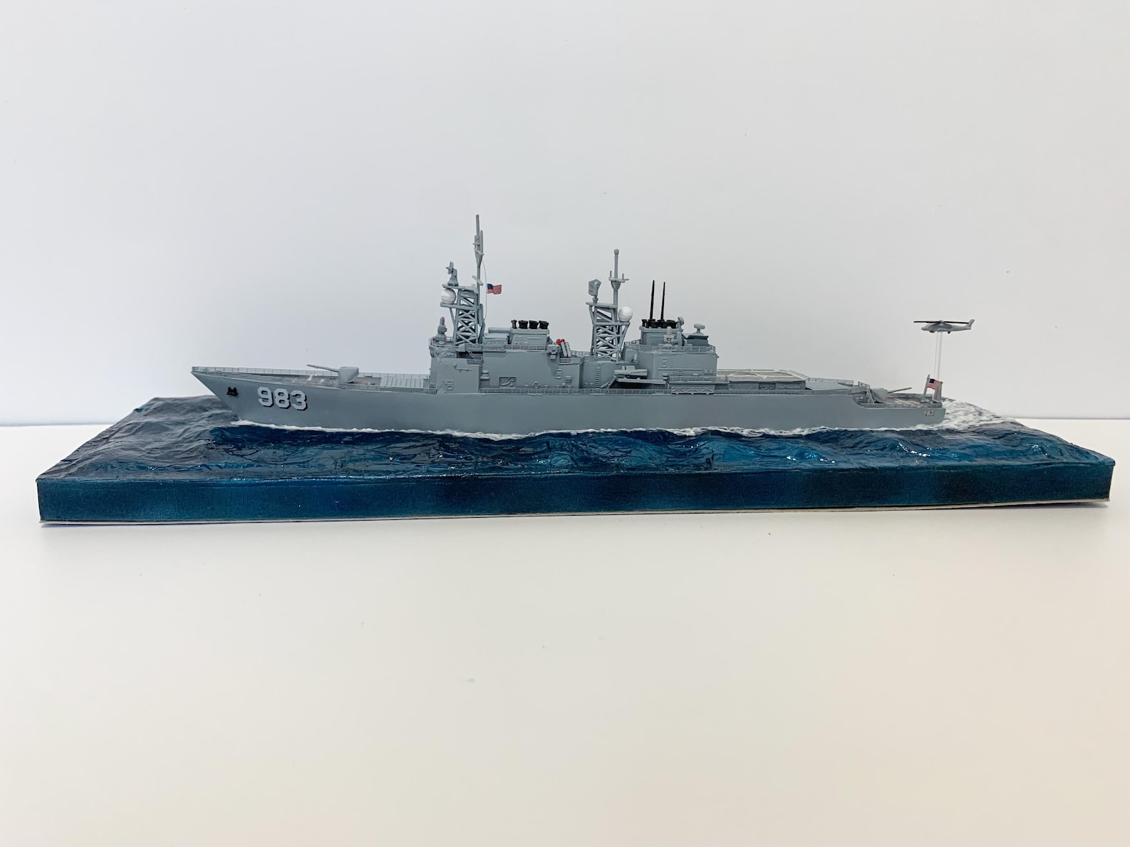 Handmade 1/700 Spruance-class Destroyer Model With Helicopter and Ocean ...