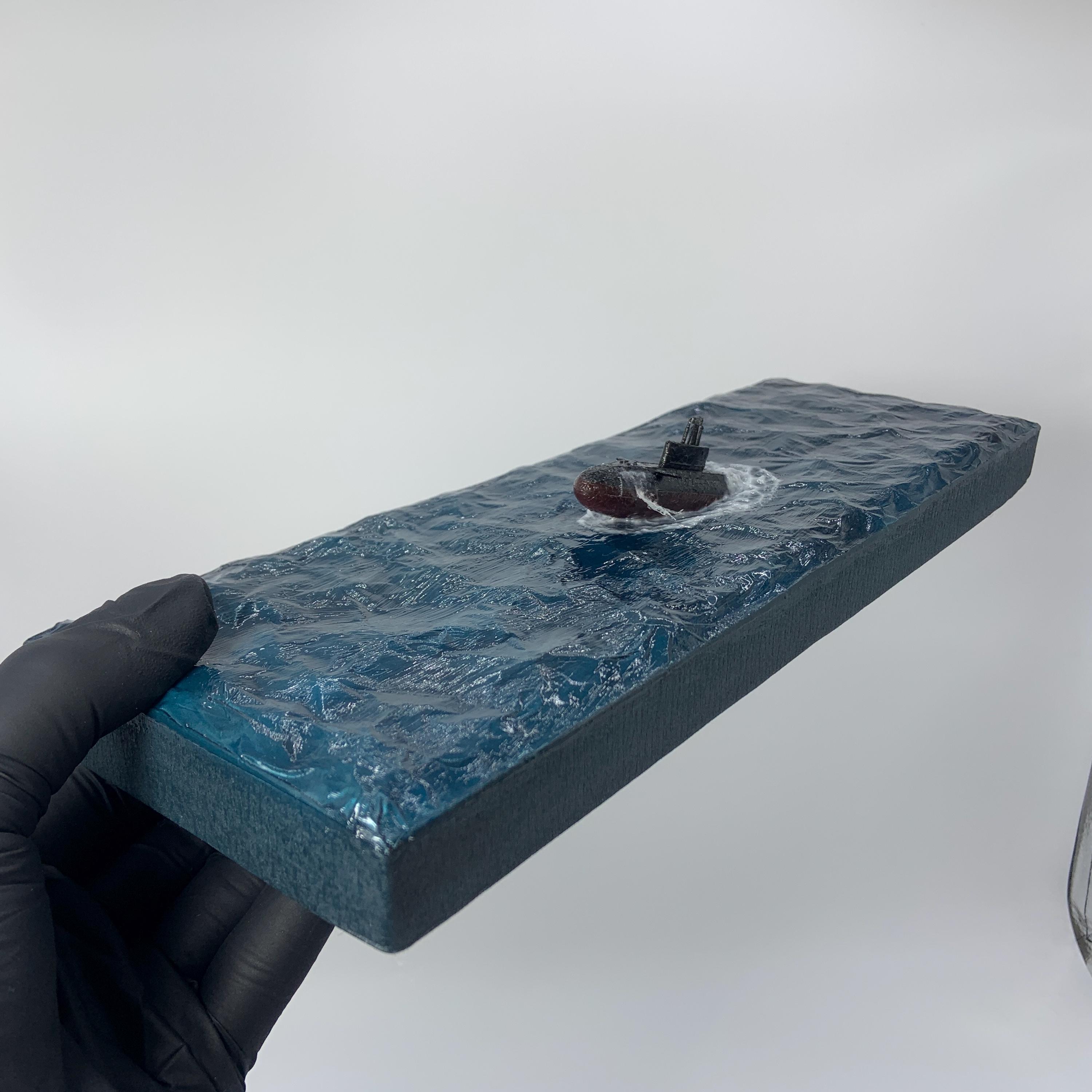 Kilo-class Submarine Model, Emergency Surfacing Diorama 1/700 Scale - Etsy