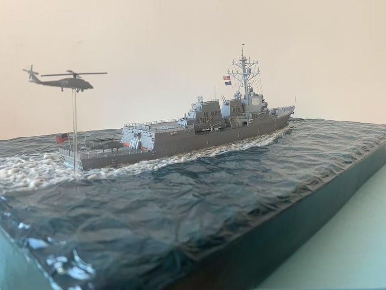 1:700/350 Finished USS Louis H. Wilson Jr. (DDG-126) Arleigh Burke ...