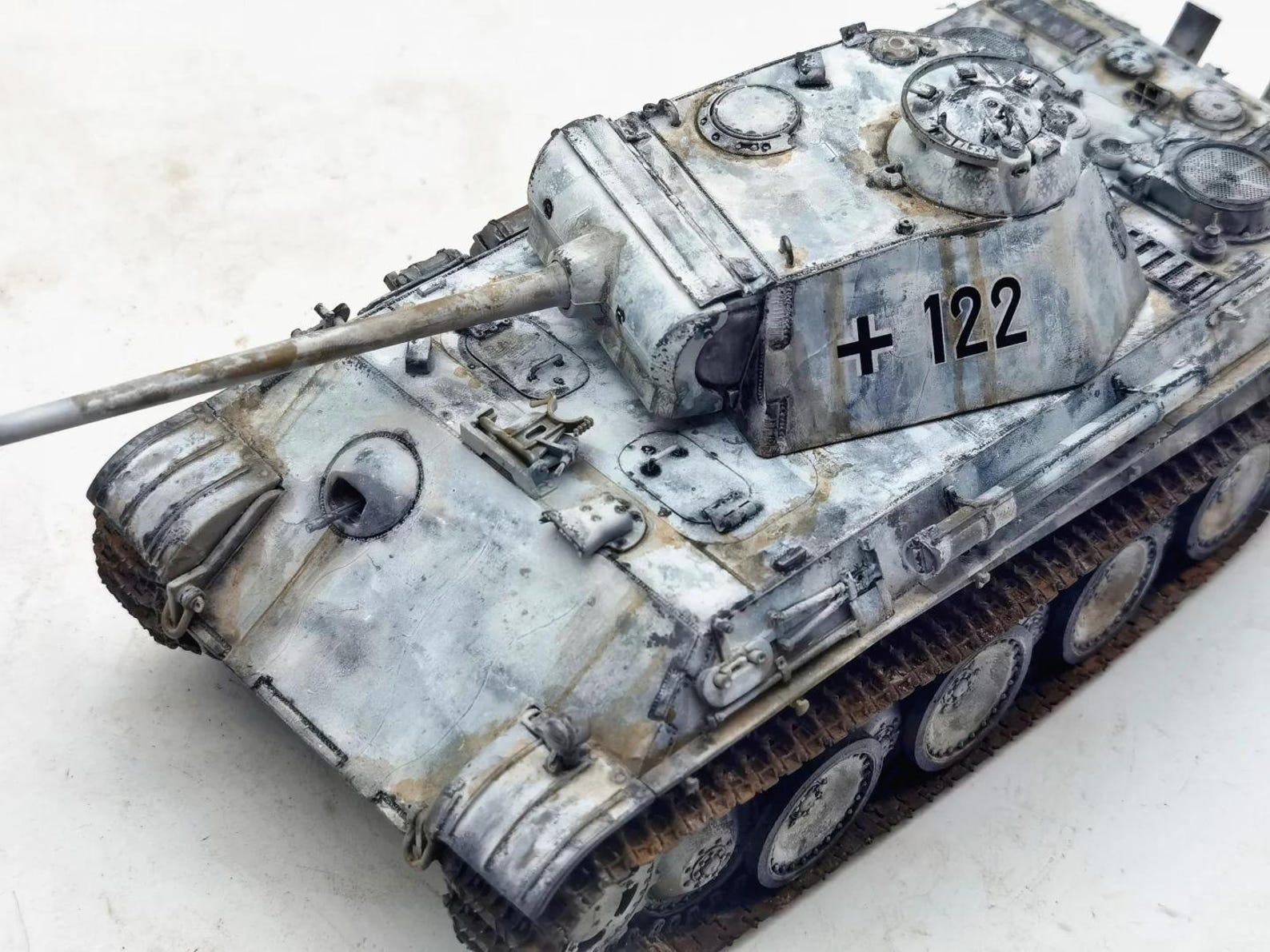 1:35 WWII German Panther G Tank Winter Camouflage Built Model ...