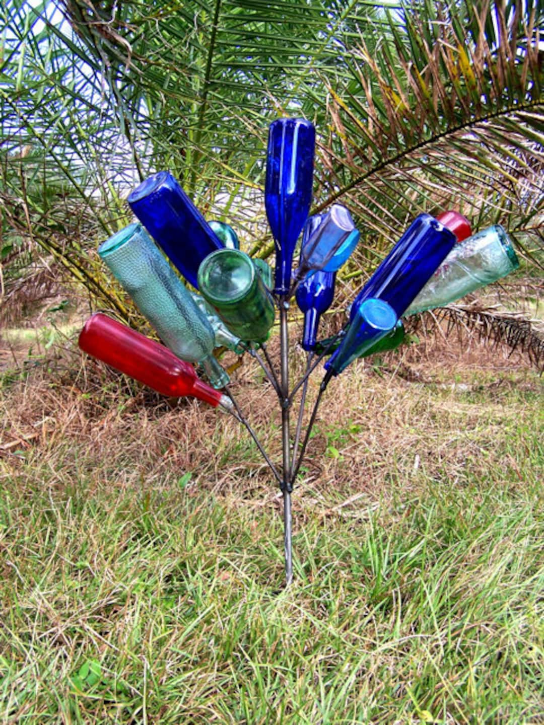 Southern Garden BOTTLE TREE - 16 Wine Bottle Yard Art Bottletree - Etsy