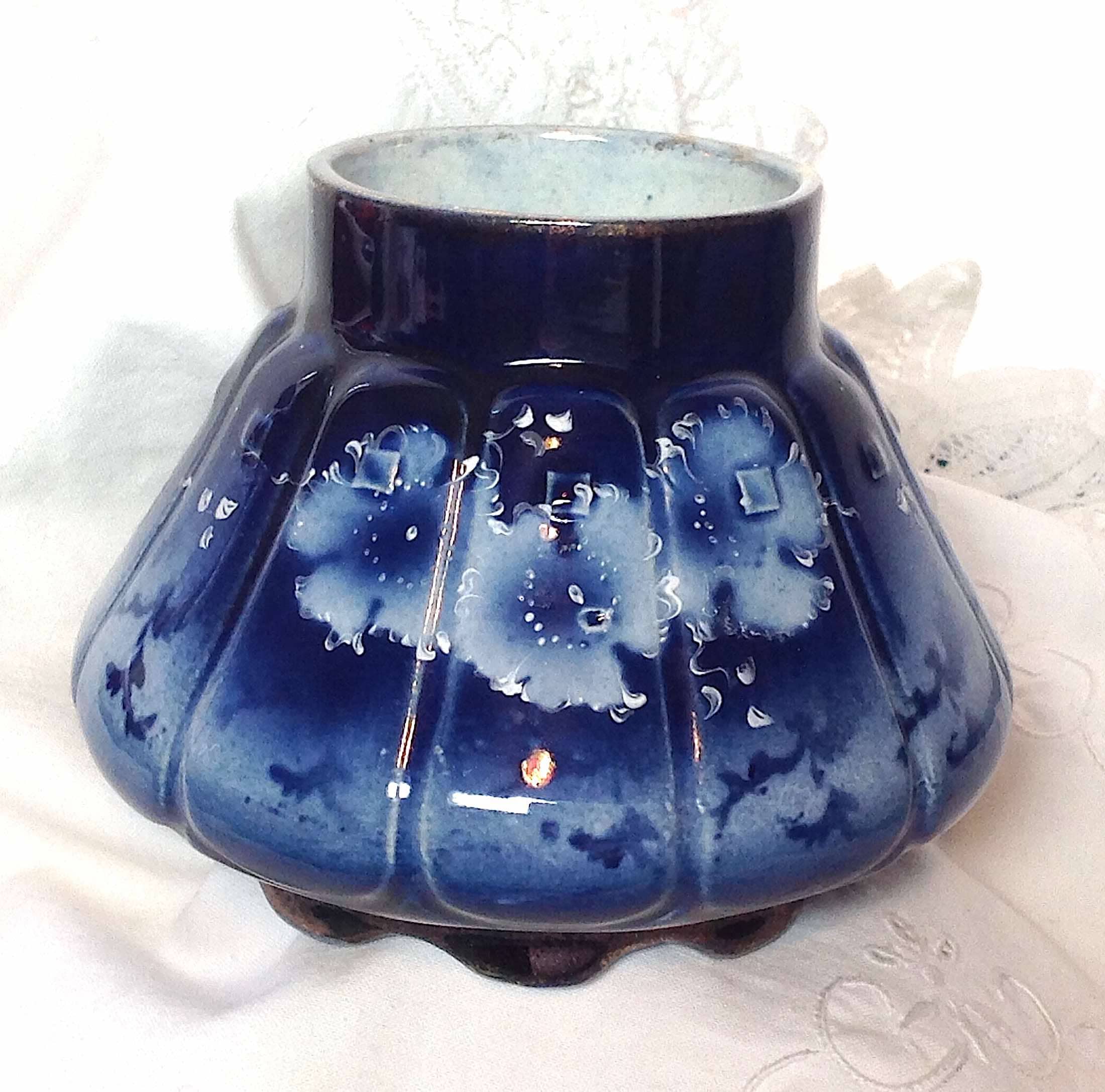 Flow Blue Vase Victorian Art Pottery Cobalt Blue Floral Flower Decor ...