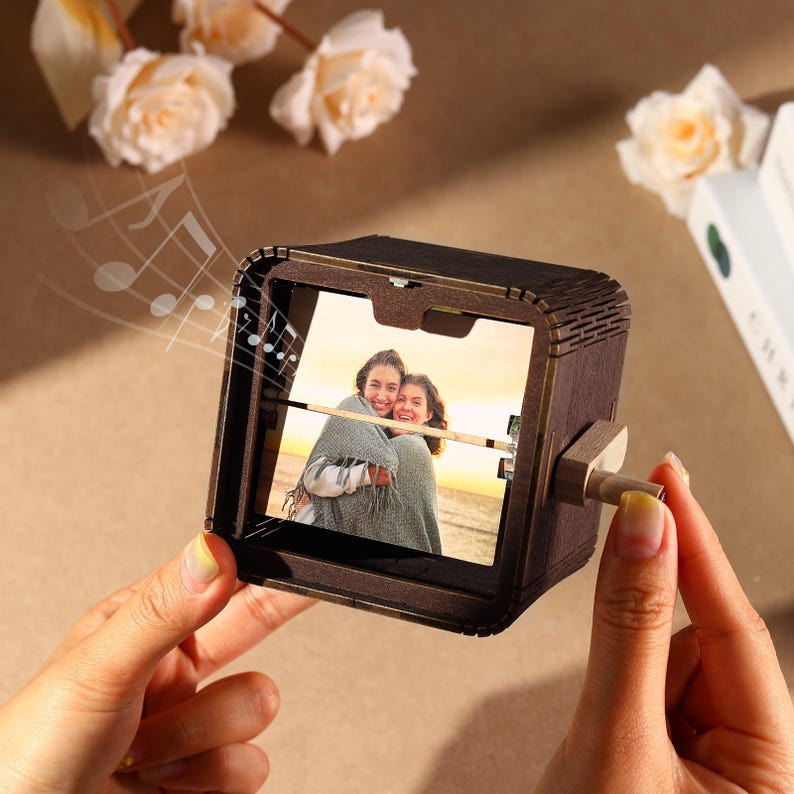 Personalized Photo Music Flipbook Box,custom Crank Photobox Picture Box ...