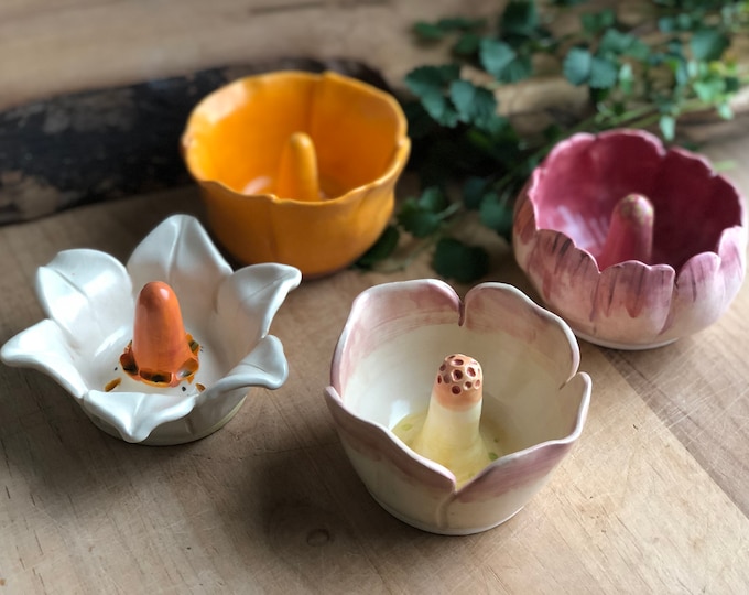 Handmade Ceramic Ring Holder - Ring Dish - Flower Ring Holder - Etsy