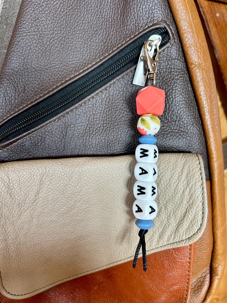MAMA Keychain, Silicone Bead Style, Accessory, Girl Mom, Birthday Gift ...
