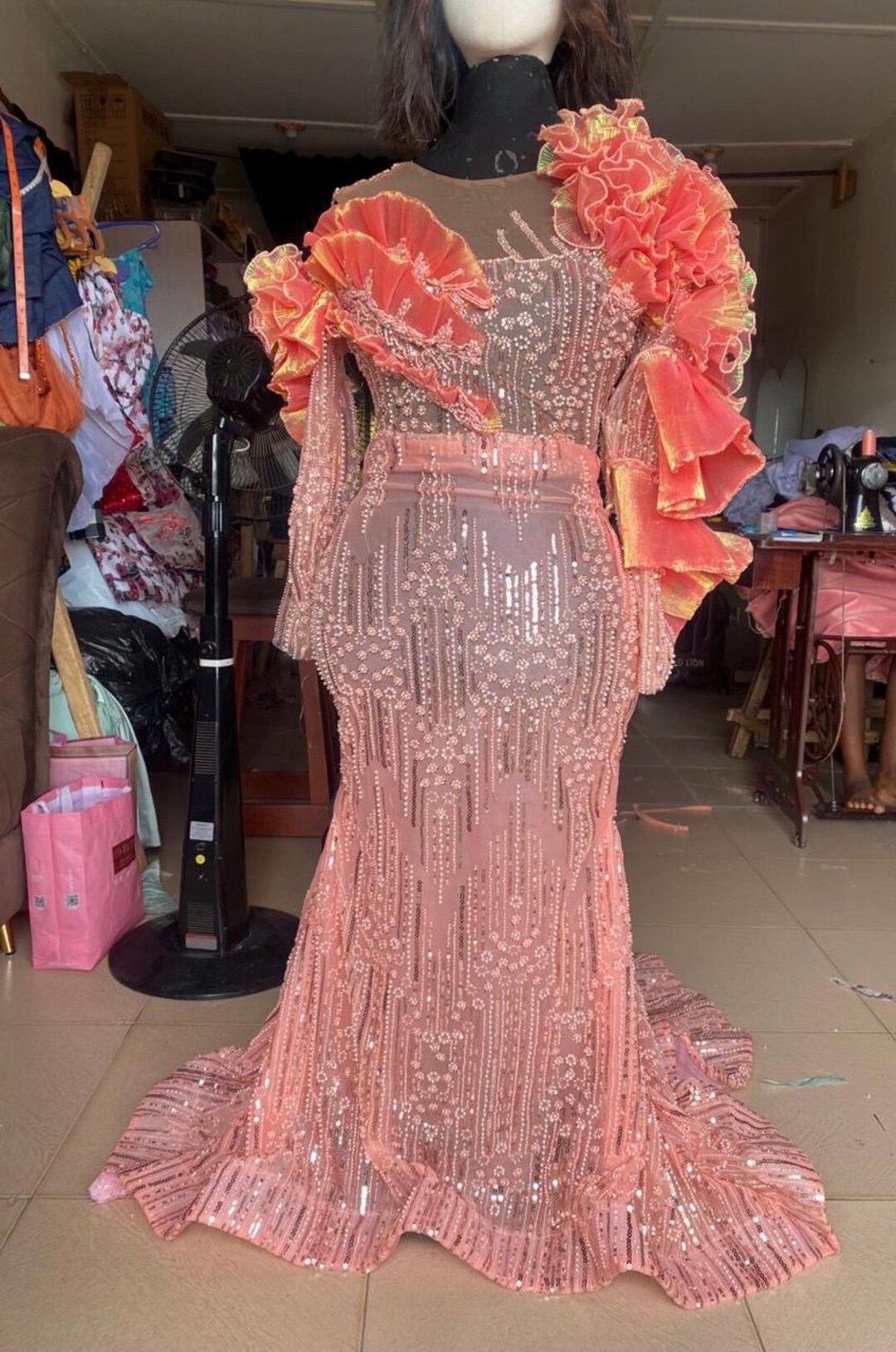 Latest Nigeria & Africa Lace Dress. Mermaid Asoebi Dress/iso Ebo ...