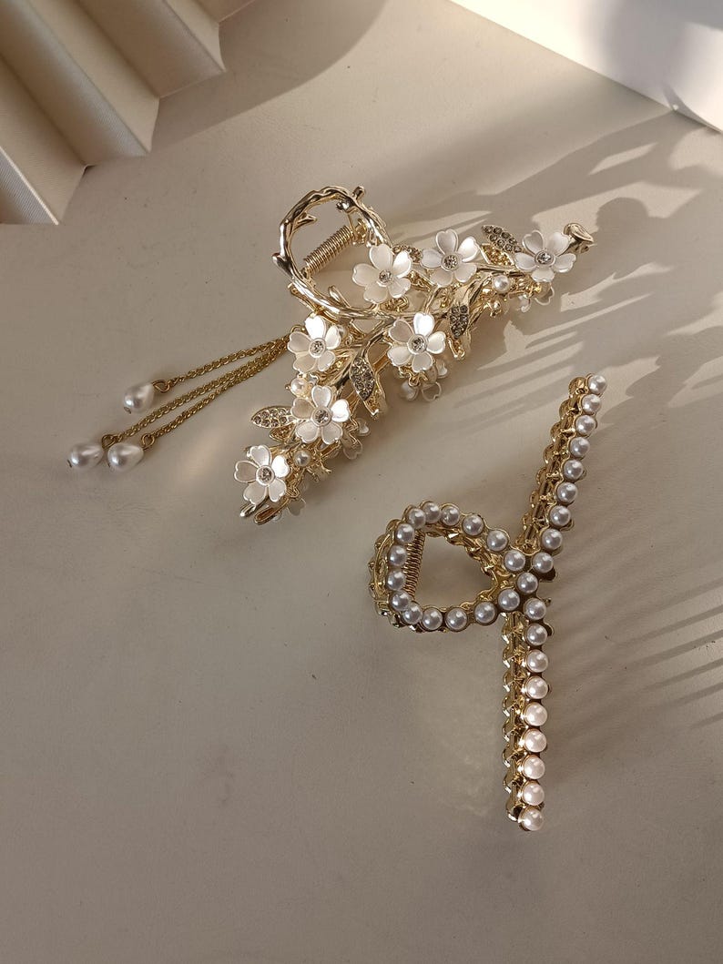 Rhinestone Flower Hair Claw Clip: Pearl Metal Hair Accessories - Etsy UK