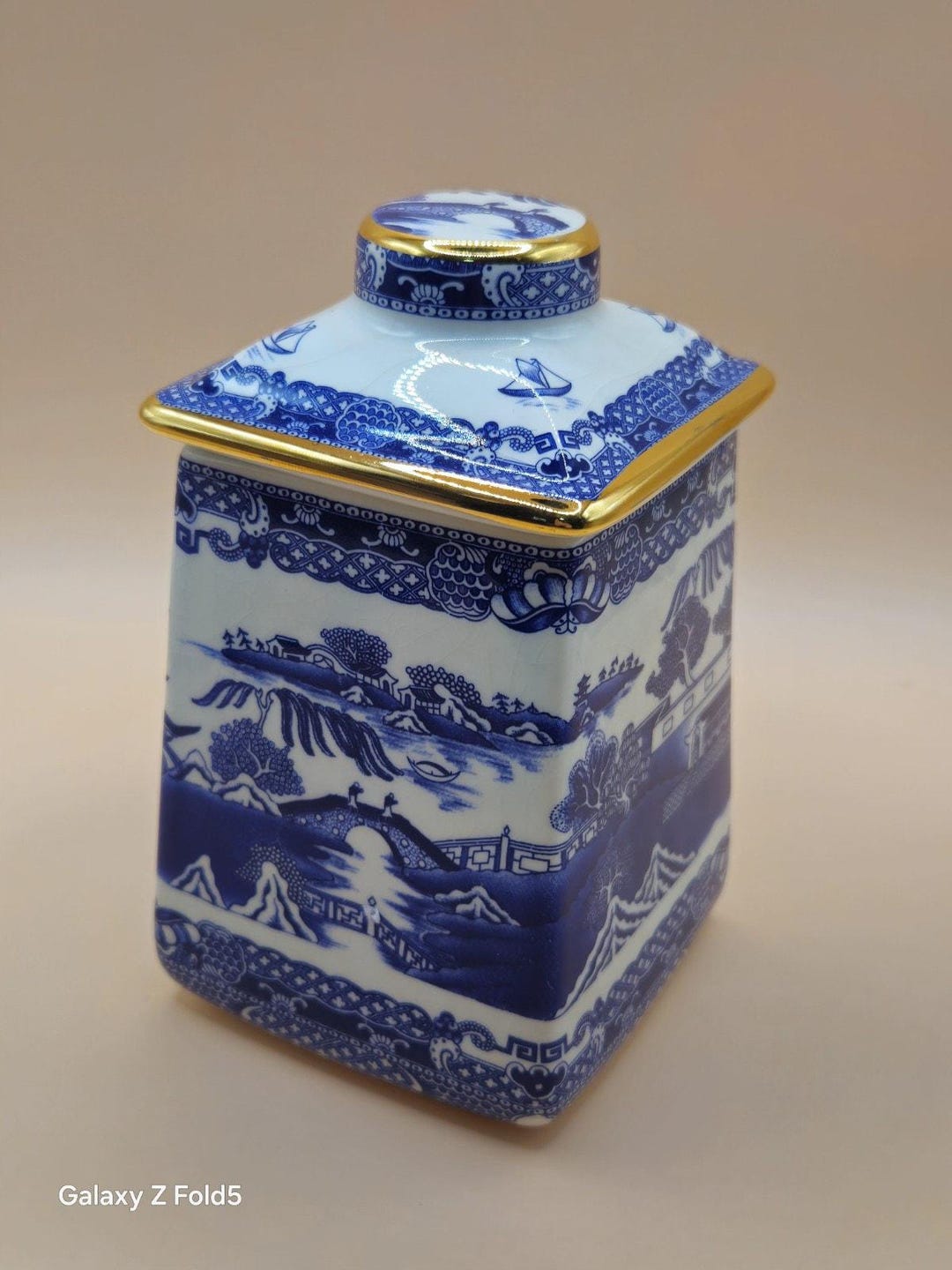 Wade Ceramics Blue Willow Pattern Replica Tea Caddy Commissioned by ...