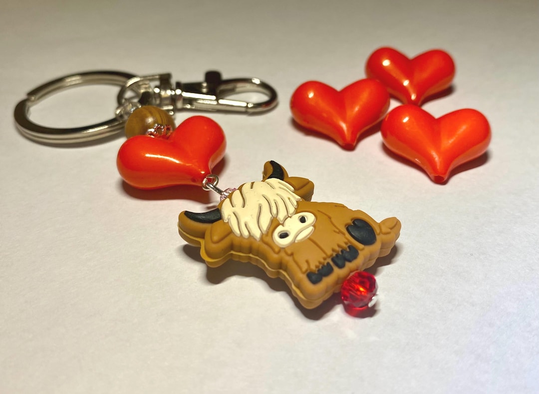 Loveheart Highland Cow Keyring | Scotland | Cute Animal | Heilan Coo ...