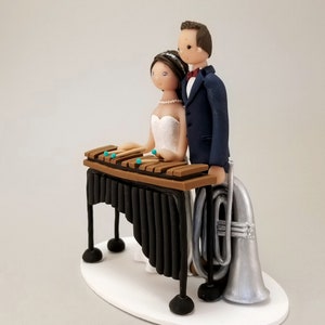 Bride & Groom With a Marimba and Baritone Custom Made Wedding Cake ...