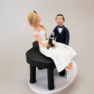 Pianist & Singer Wedding Cake Topper - Personalized by Mudcards - Etsy