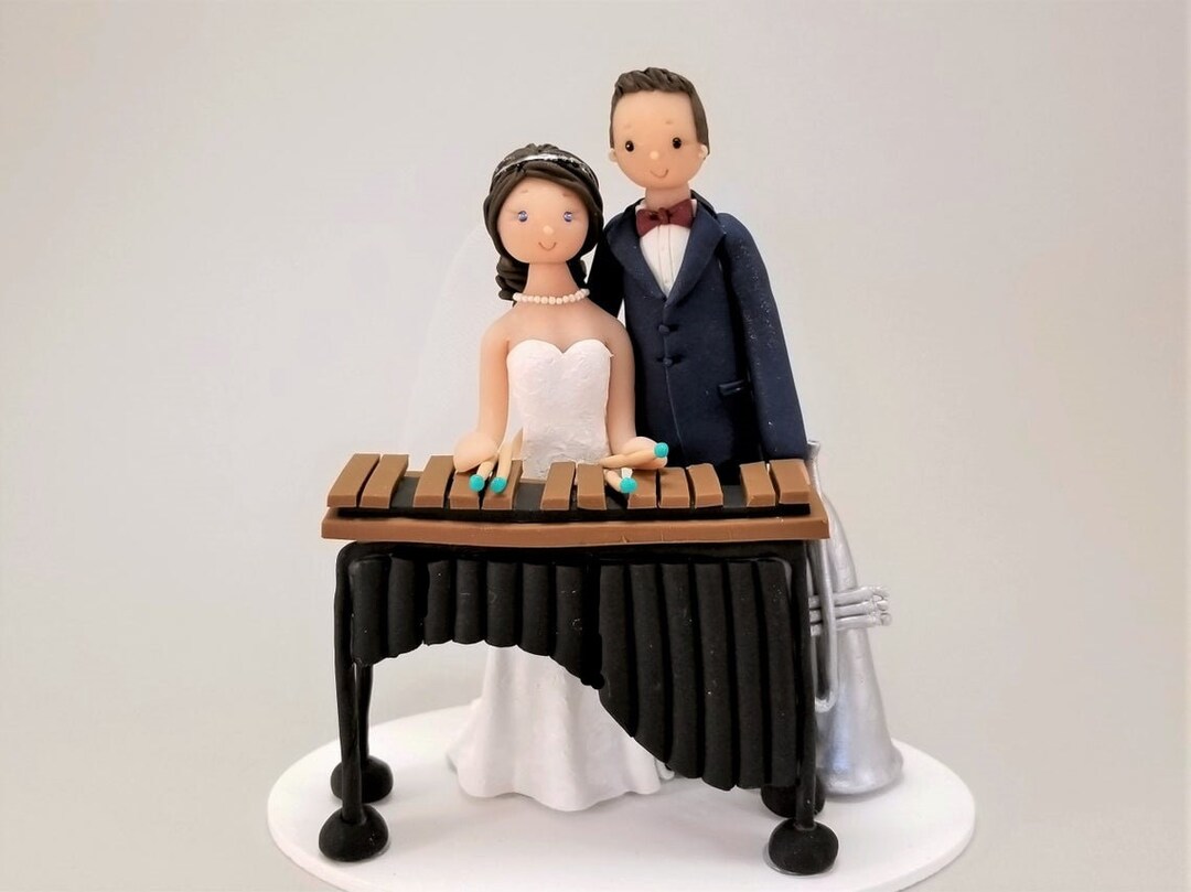 Bride & Groom With a Marimba and Baritone Custom Made Wedding Cake ...