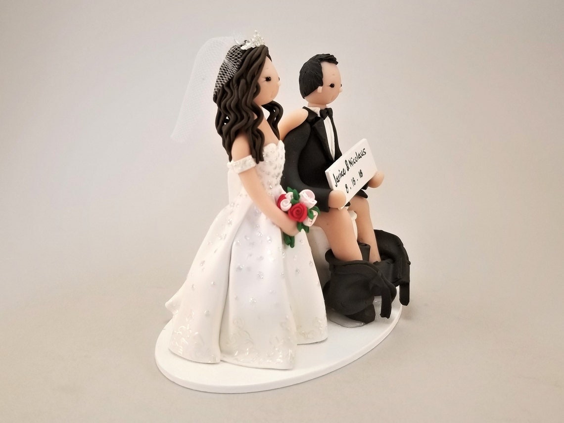 Bride & Groom Sitting on Toilet Custom Made Wedding Cake - Etsy