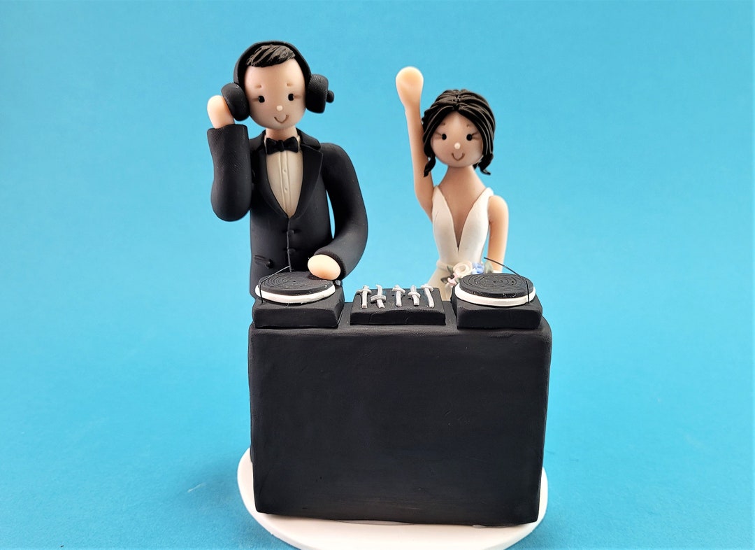 Bride & Groom Custom Made DJ Theme Wedding Cake Topper by MUDCARDS - Etsy