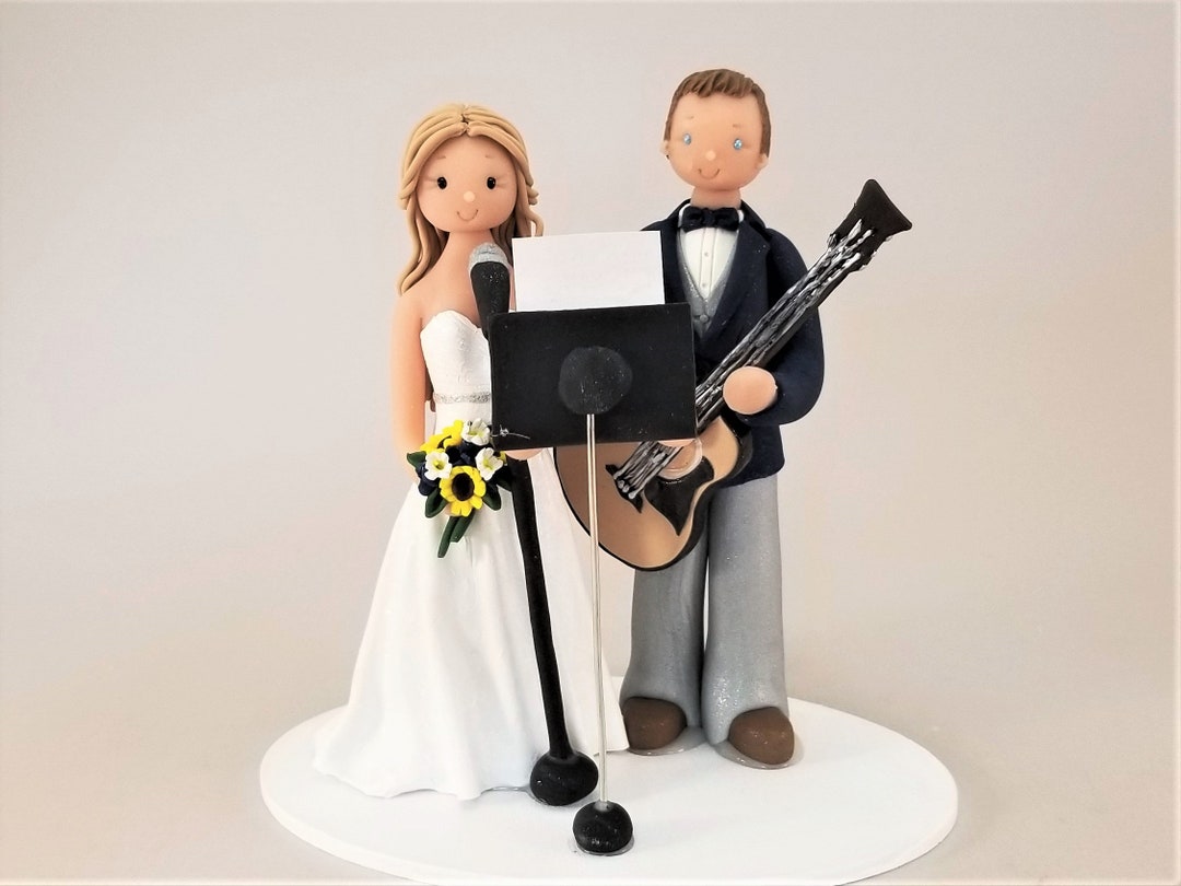 Singer & Guitarist Personalized Wedding Cake Topper - Made by Mudcards ...