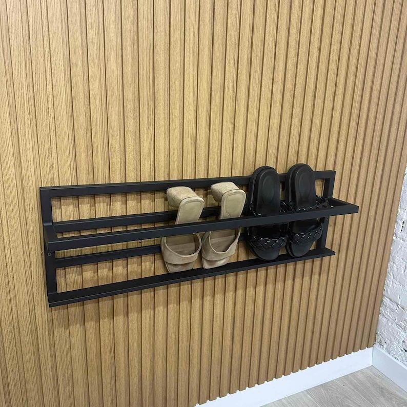 Outdoor Shoe Rack, Wall Mounted Compact Metal Shoe Rack, Unique Open ...
