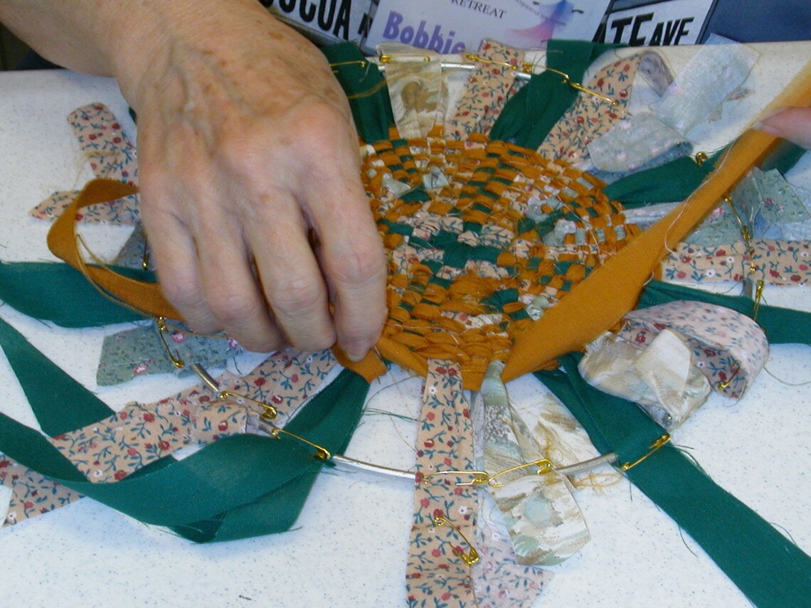 Wagon Wheel Rug Directions - Etsy