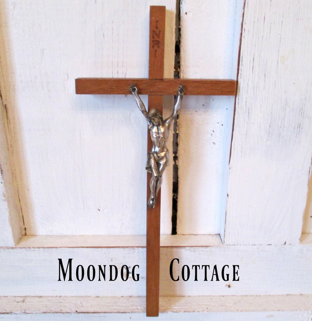 Vintage German Crucifix - Etsy