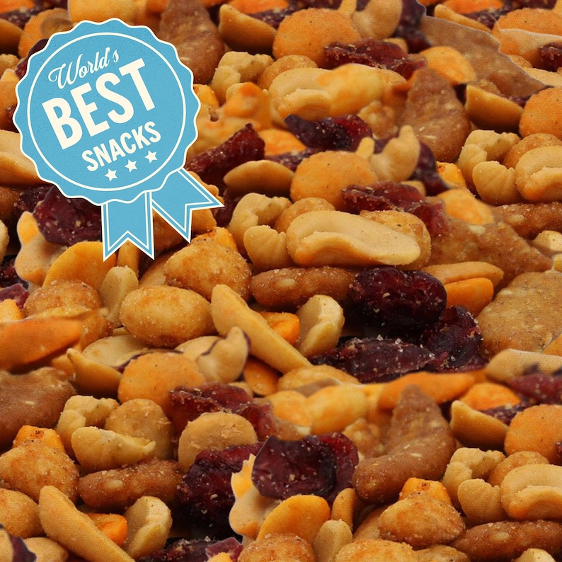 Bigfoot Snack Gift Pack: Spicy Cashews, Yeti Chocolate, Elusive Trail ...