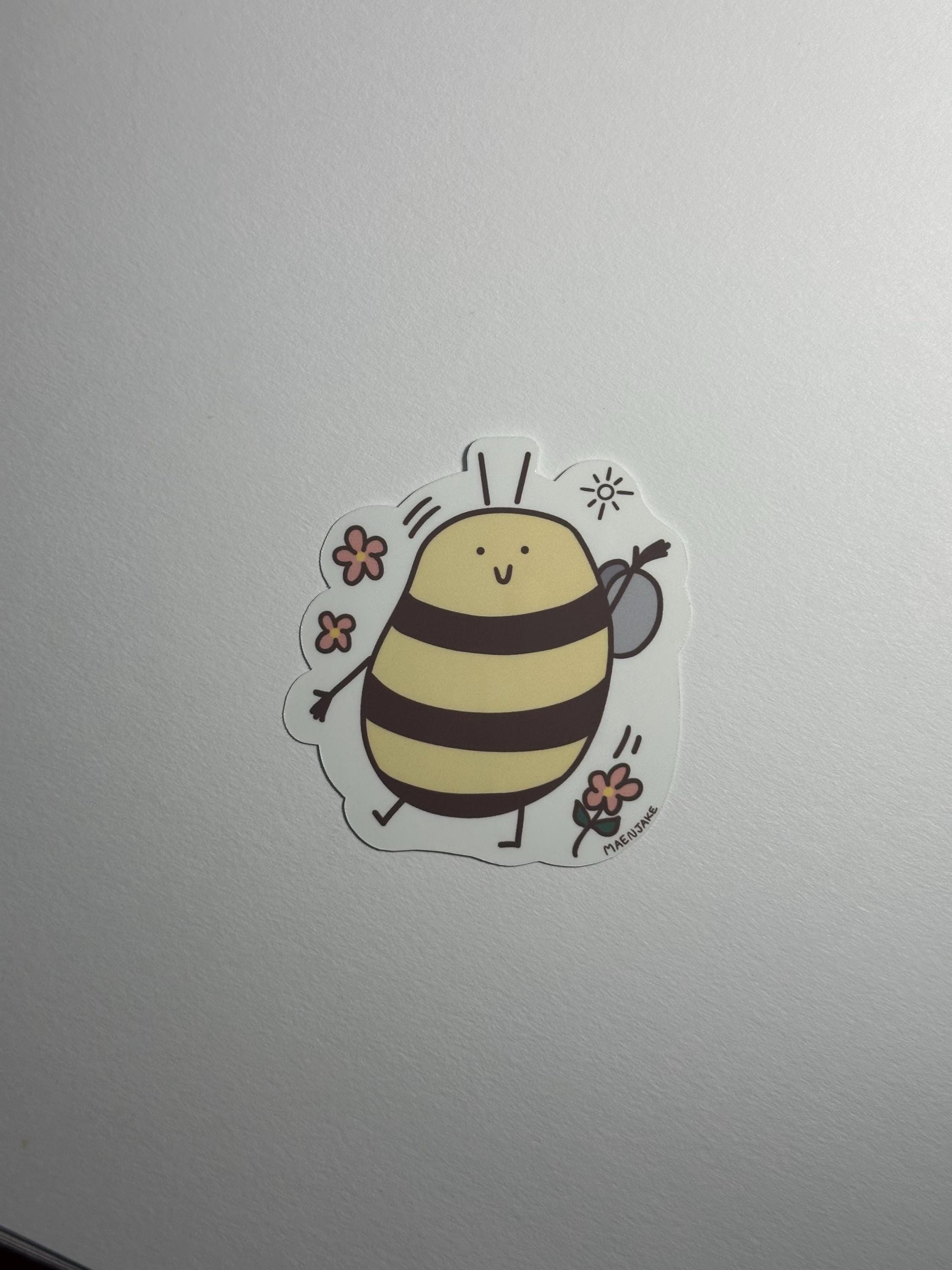 Buzzy Bee // Cute Bee // Happy Bee // Waving Bee // Flowers With Bee ...