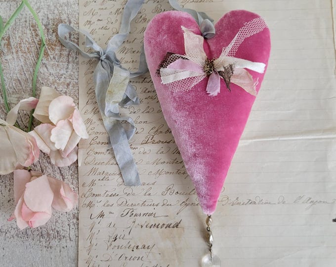 Hanging Velvet Heart Decoration Vintage Tinsel Textile Art Hanging ...