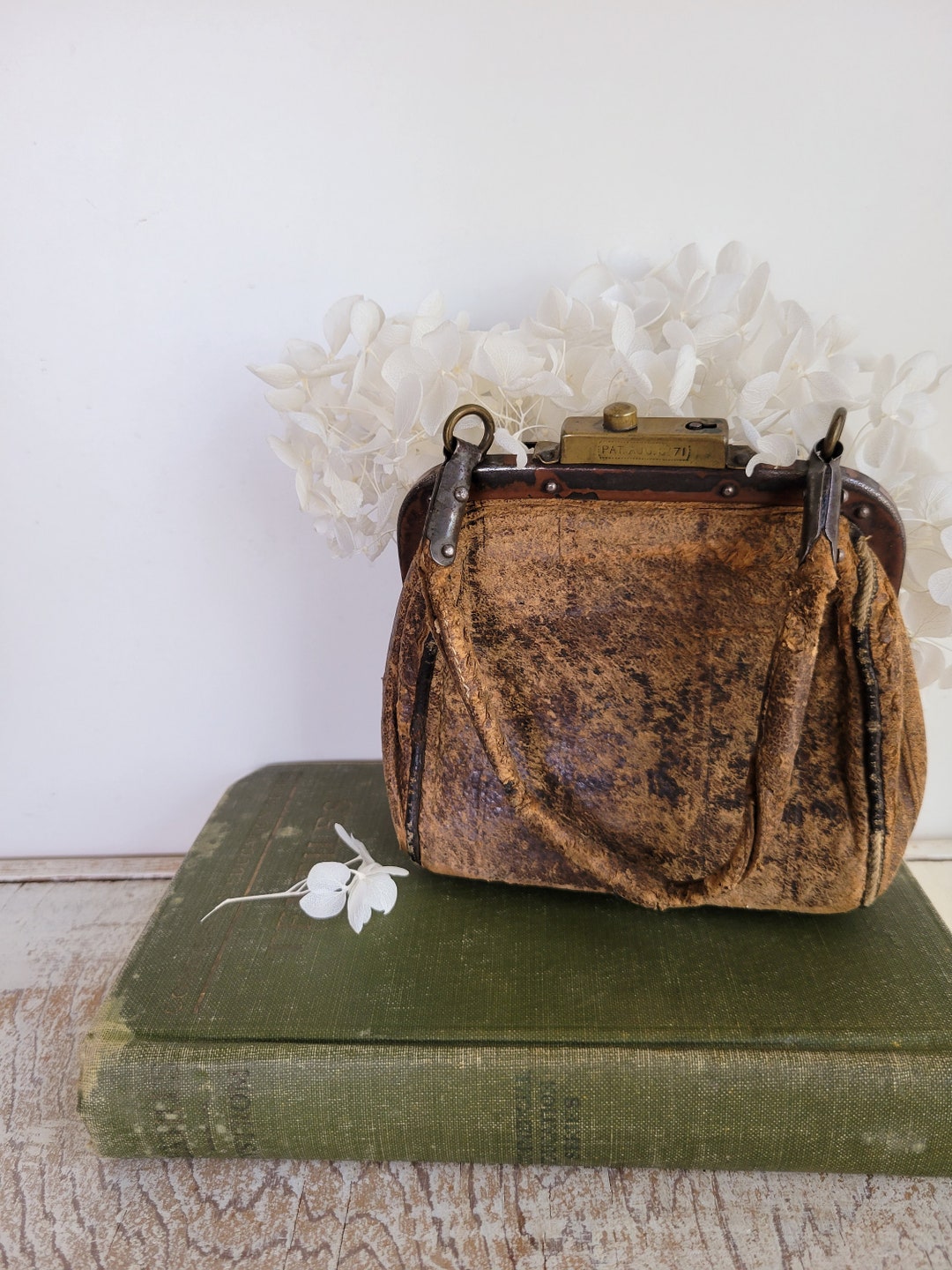 Antique Shabby Victorian Leather Coin Purse - Childs Purse - Worn ...