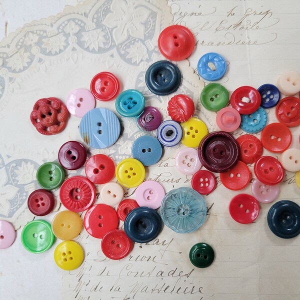 Plastic Buttons - Etsy