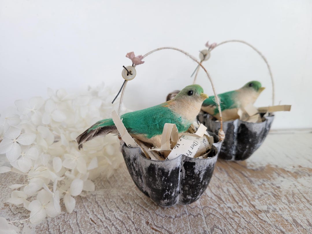 Handmade Little Vintage Style Basket With Bird - Aged Vintage Tin ...