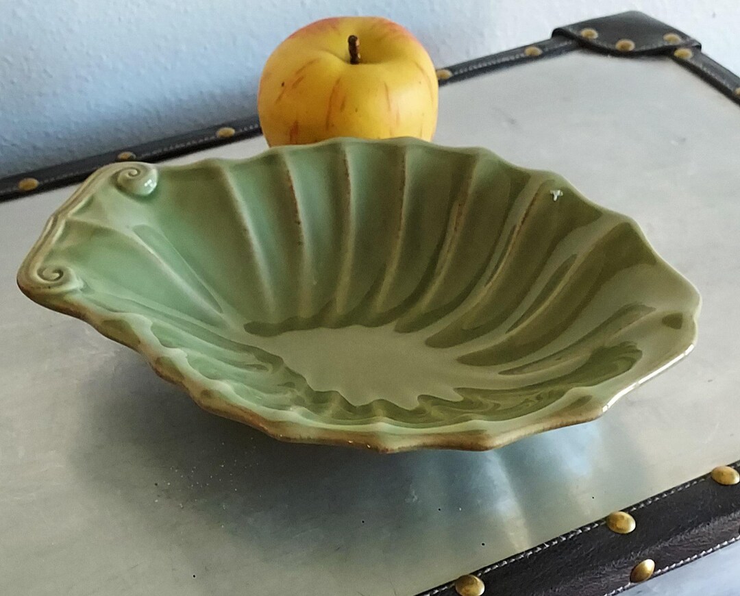 Casa Stone Casafina. Vintage Port Stoneware Shell Serving Dish Green ...