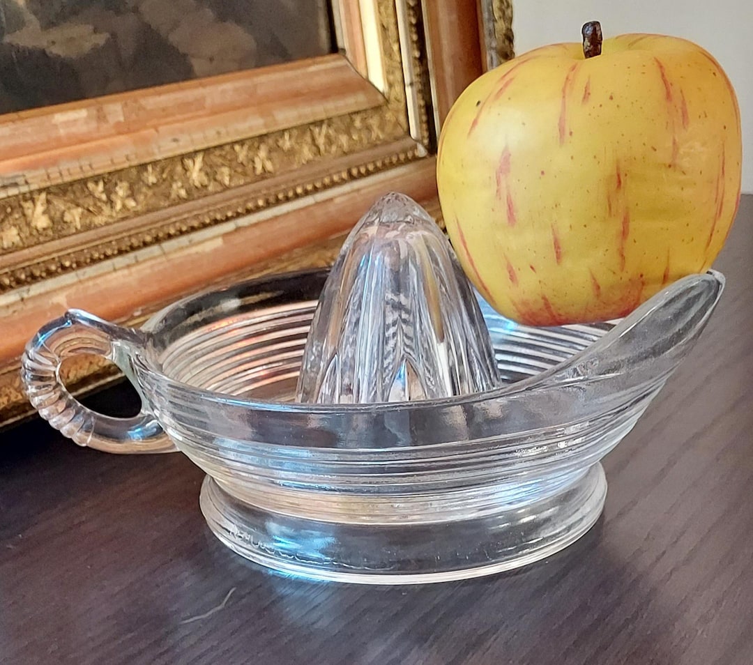 Juicer Reamer by Anchor Hocking Manhattan 6" Clear Depression Glass USA ...