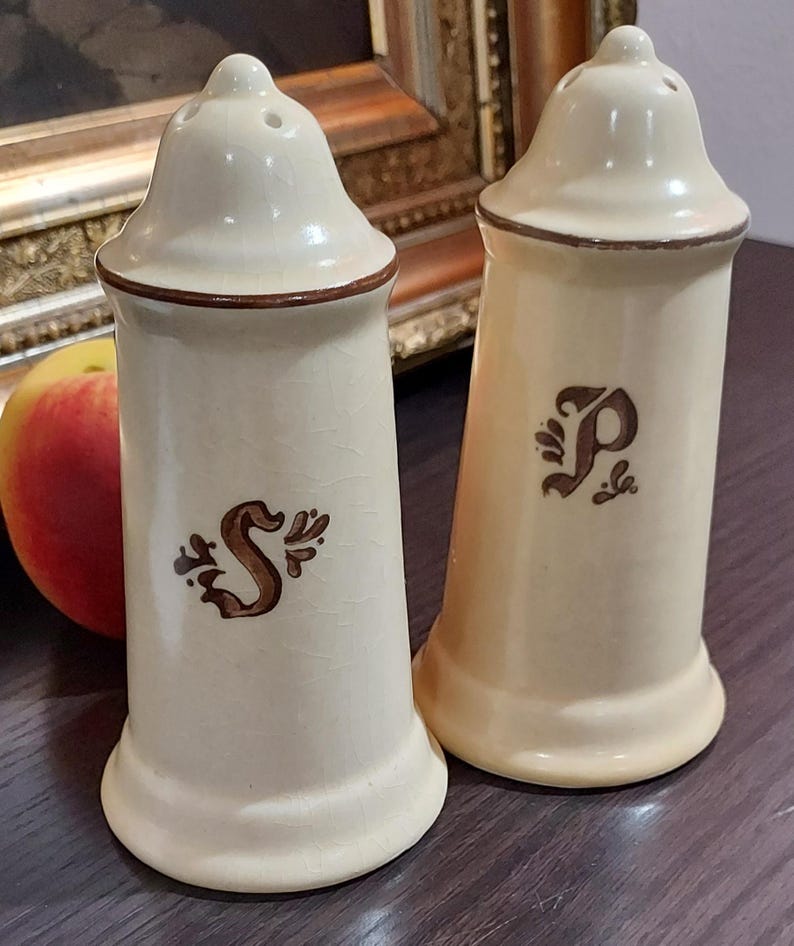 Vintage Salt and Pepper Shakers by Pfaltzgraff. Village Pattern 6"×3 ...