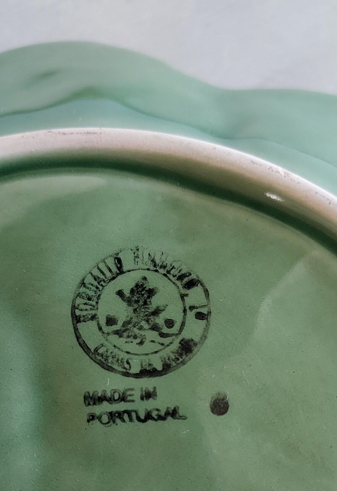 Bordallo Pinheiro Portugal Pottery Green Majolica With Strawberry. 8 - Etsy