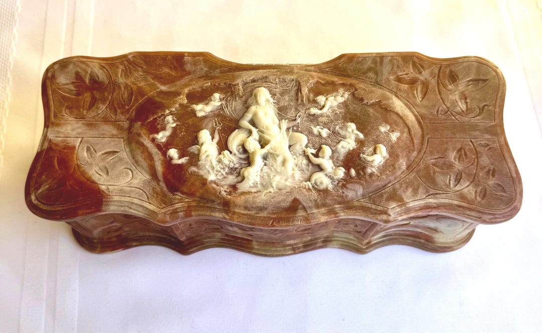 Genuine Incolay Stone Studios Jewelry Box/trinket Box Featuring “venus ...