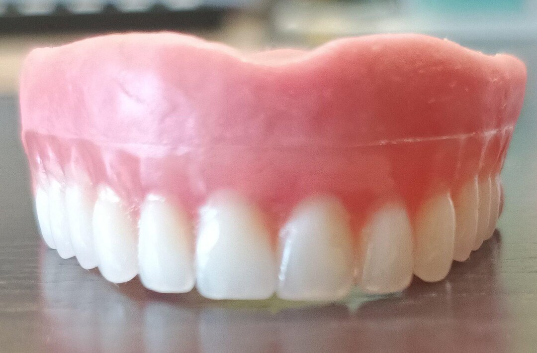 DIY Denture Boil and Bite Upper Size MEDIUM Make It Yourself Kit Ready ...