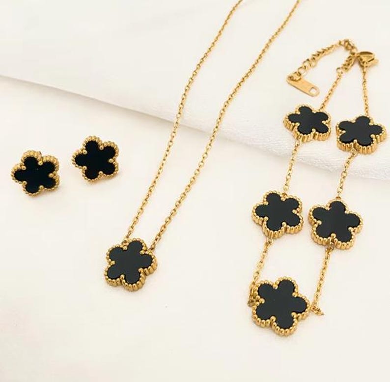 Black Clover Jewelry Set Necklace, Bracelet, Earrings Gold-plated With ...
