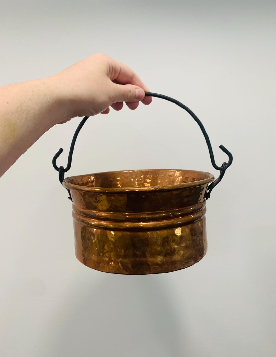 Vintage Hammered Copper Hanging Planter With Cast Iron Handle - Etsy