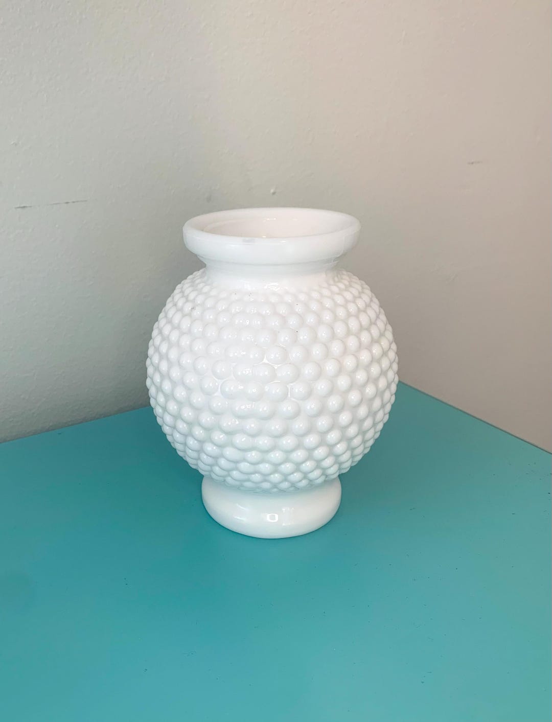 Vintage Fenton White Hob Knob Milk Glass Vase - Etsy