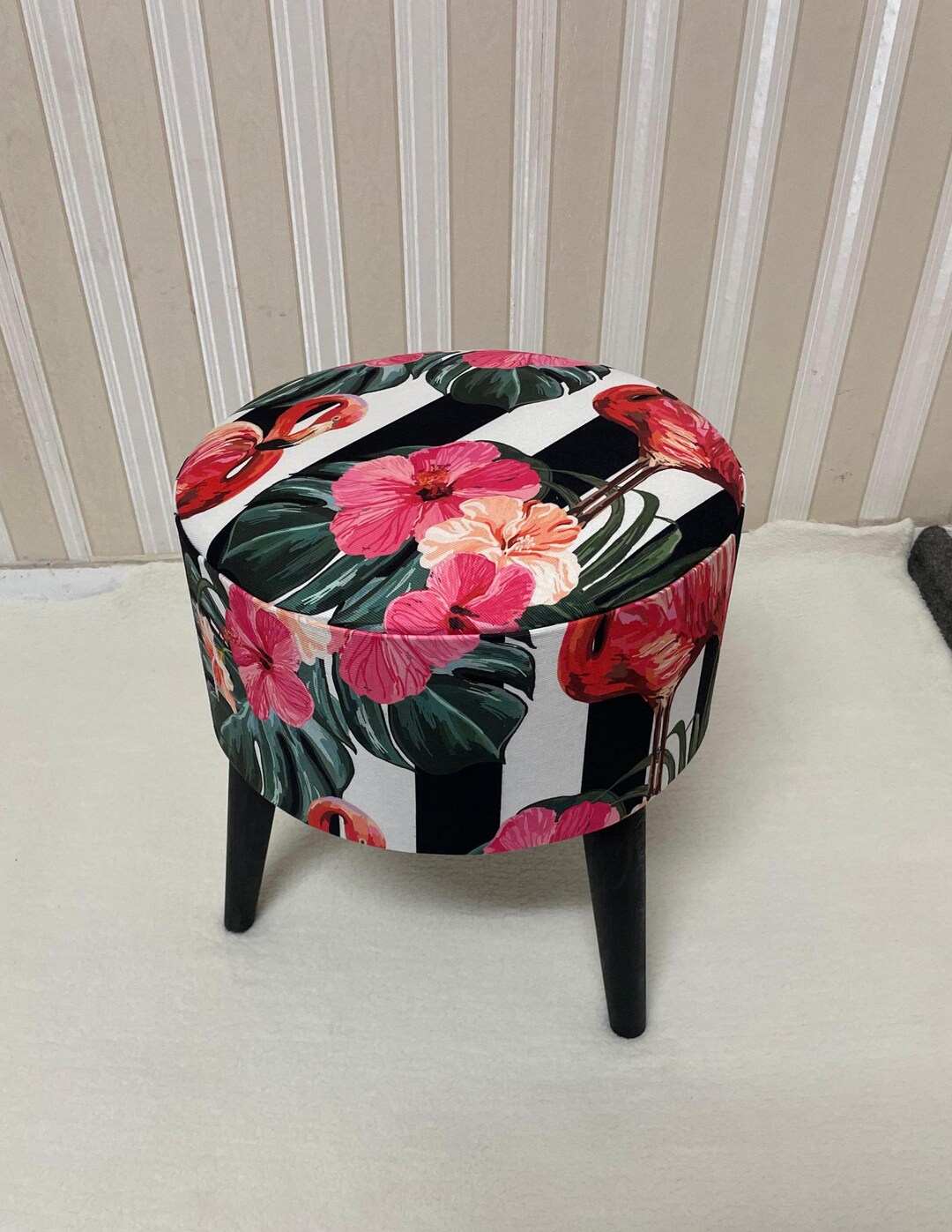 Round Pouf With Floral Pattern, Natural Design Bench, Entryway Round ...